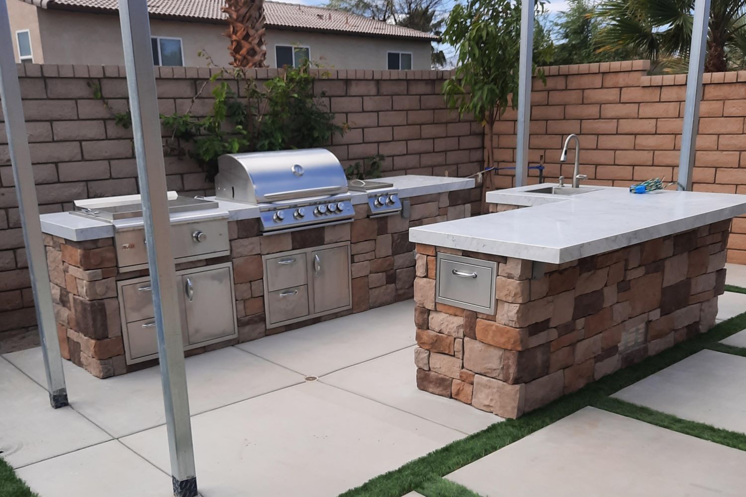 Black Bear Mountain Stone - Stone Veneer - Hackett Stone